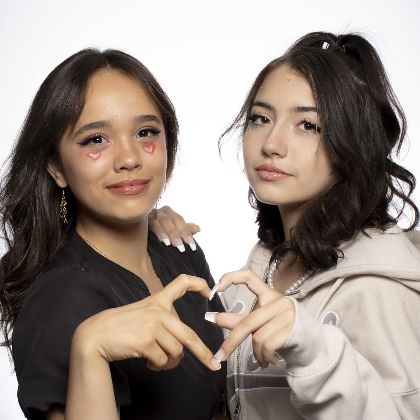 Makeup Summer Camps for Teens in Toronto - CMU College